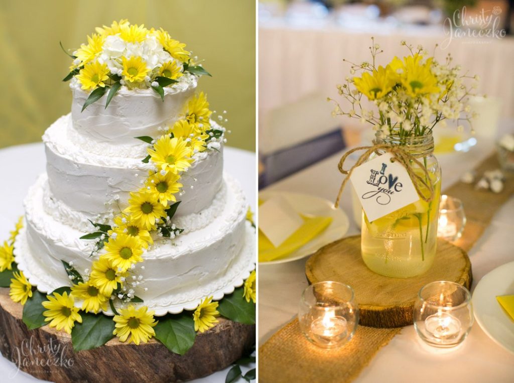 Pretty Bloomer Summer Wedding | Tara + Josh - Christy Janeczko Photography